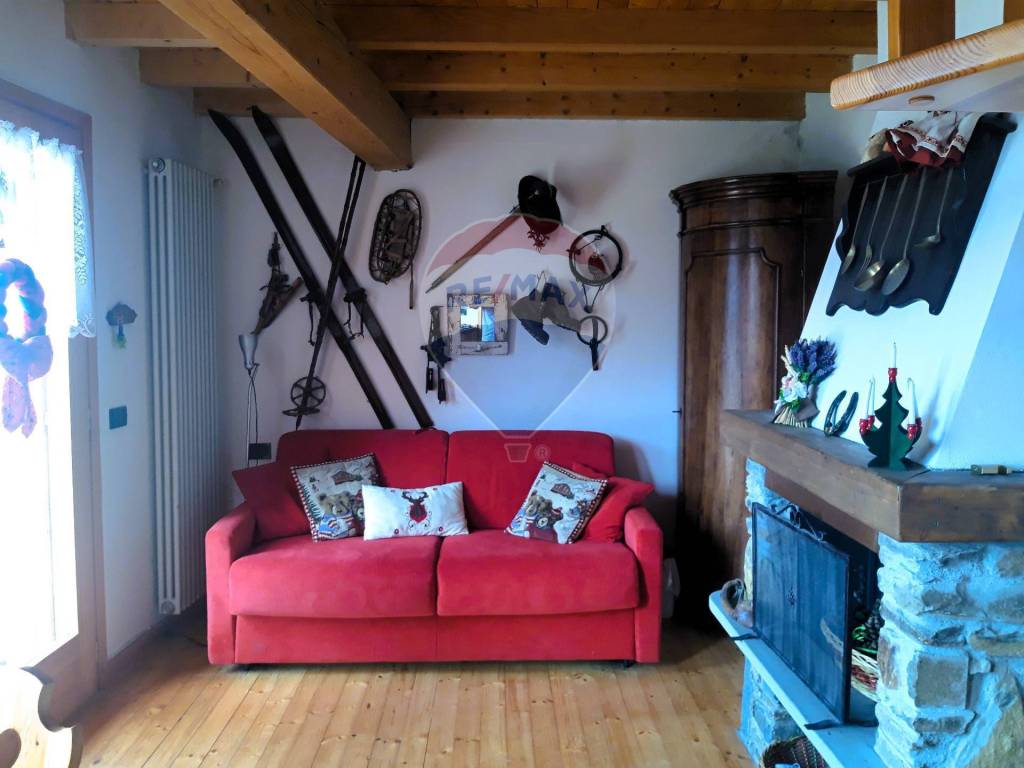 Case con terrazzo in vendita a Pezzo di Ponte di Legno - TrovaCasa