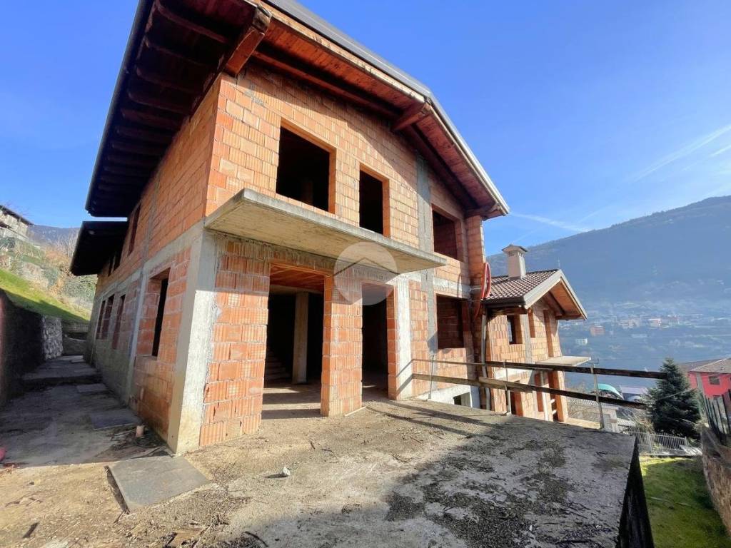 Case di nuova costruzione in vendita a Sellero - TrovaCasa