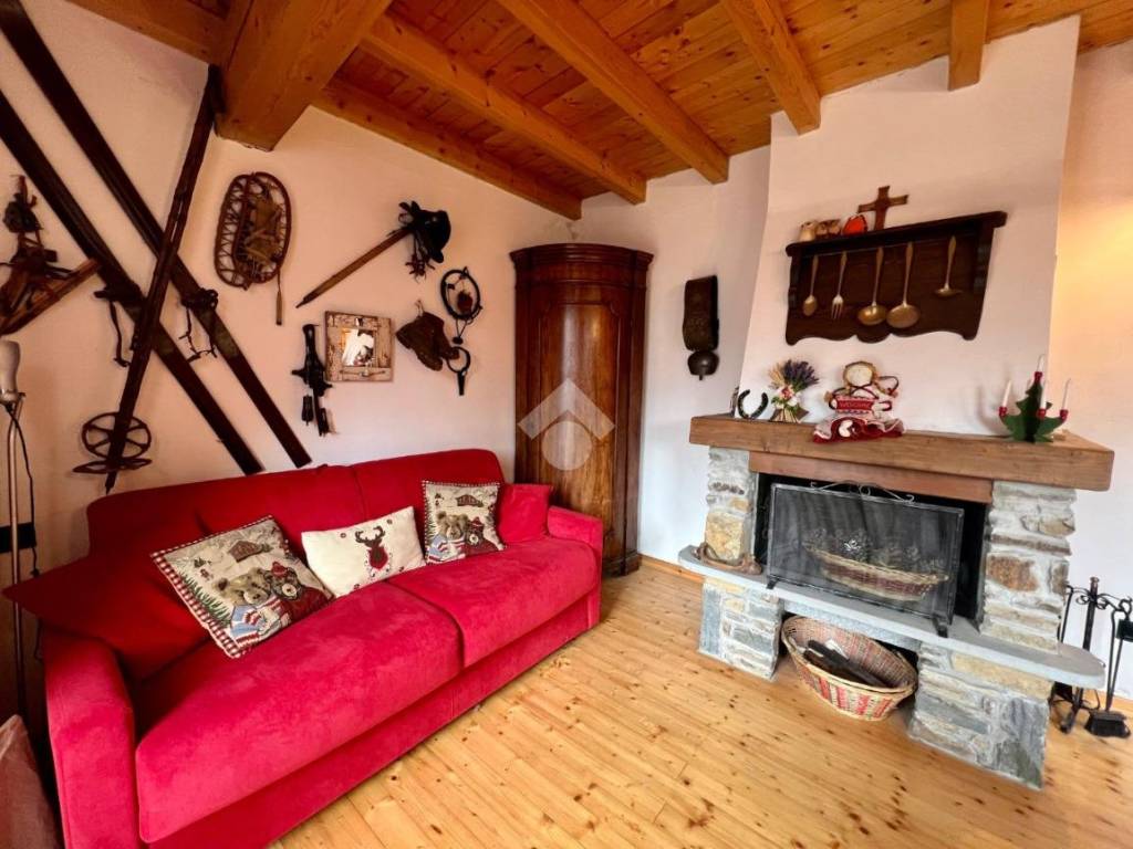 Case arredate in vendita a Pezzo di Ponte di Legno - TrovaCasa