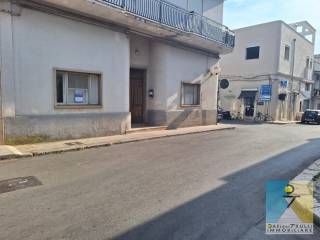 Appartamento all'asta a San Michele Salentino , all'asta/asta ...