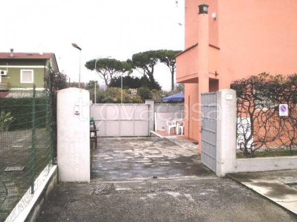 Villa in in vendita da privato ad Ameglia