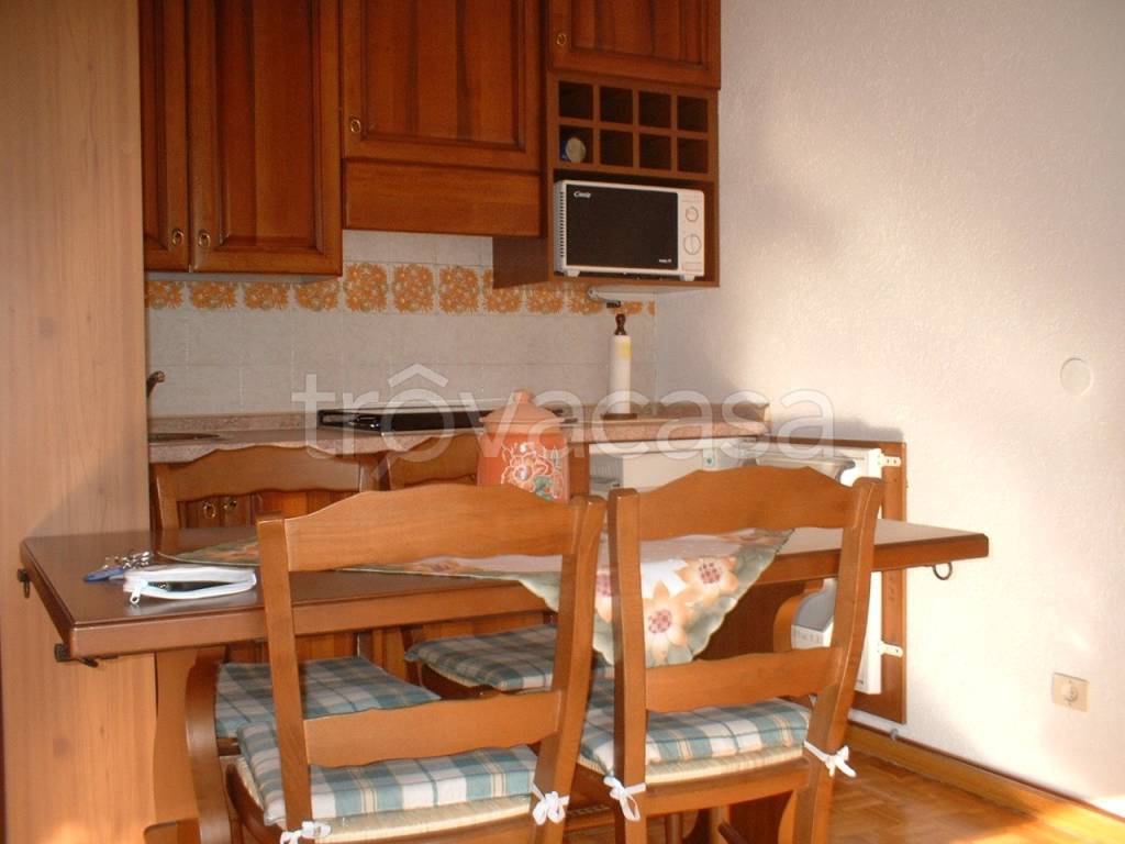 Appartamento in vendita a Barzio via San Eustacchio, 7