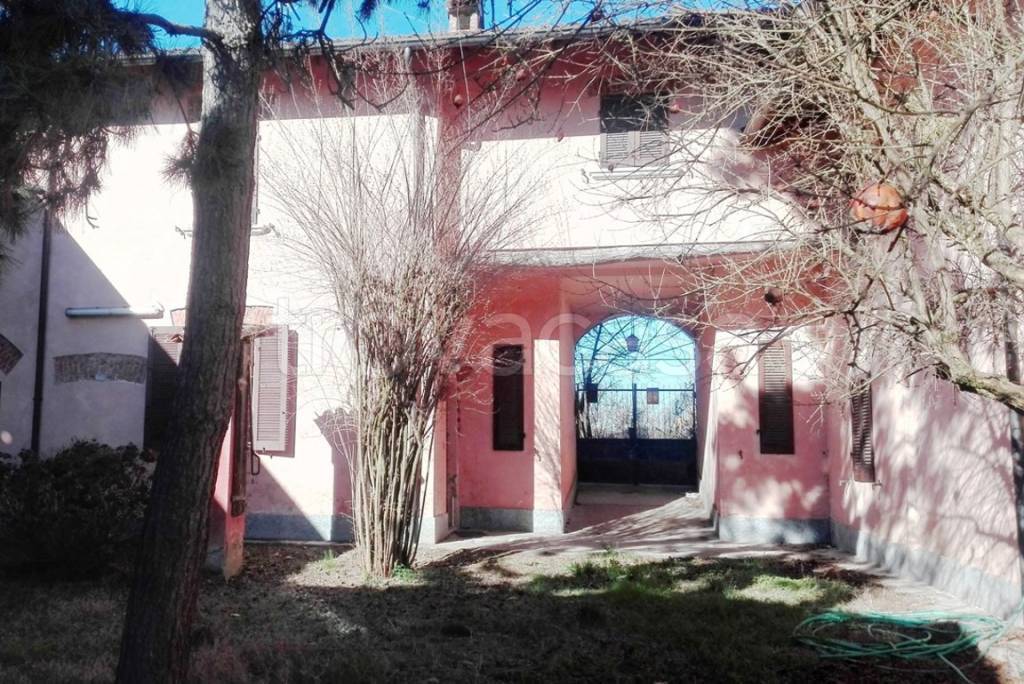 Villa in vendita a Belgioioso via Molino