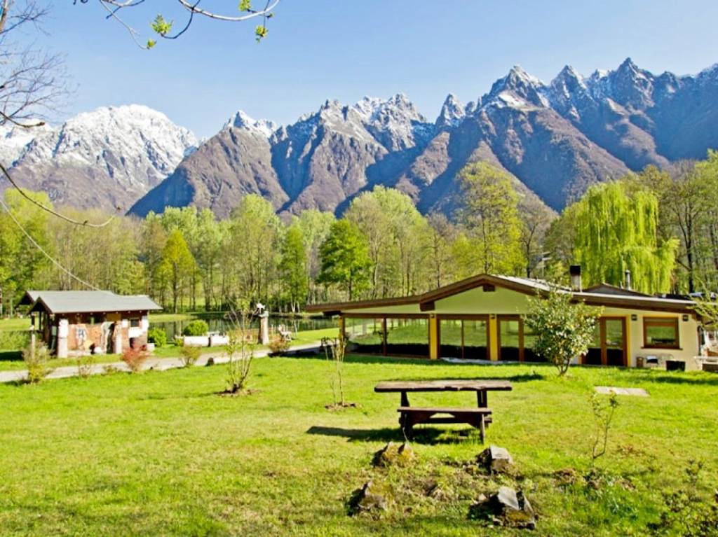 Intero Stabile in vendita a Ornavasso via Pietro Jorio