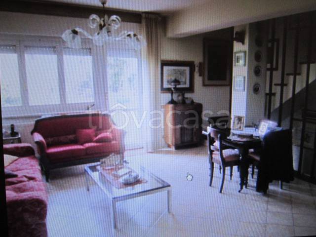 Villa a Schiera in vendita ad Alatri viale Francia