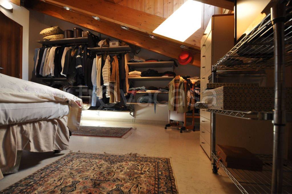 Appartamento in in vendita da privato a Castelnovo ne' Monti via Roma, 24