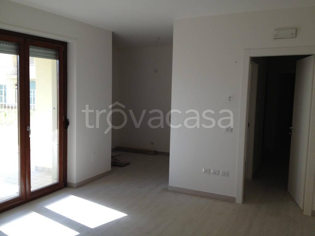 Appartamento in vendita ad Alba Adriatica trieste