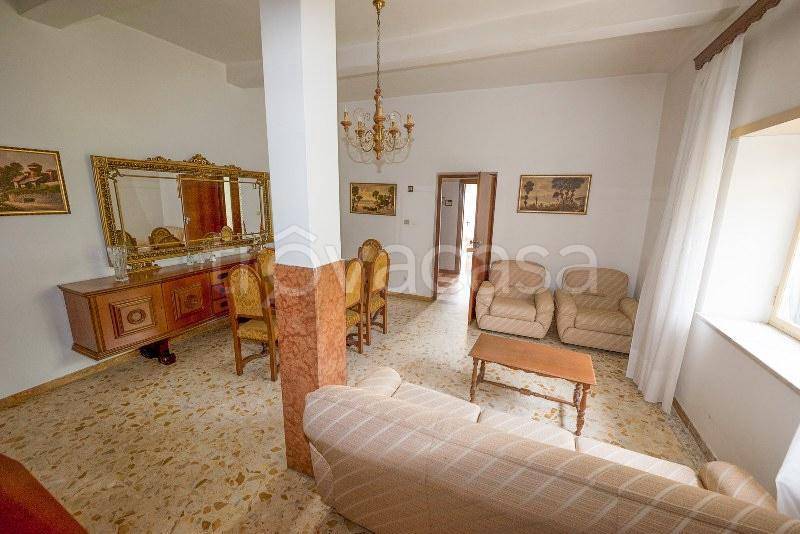 Casa Indipendente in vendita a Pontecorvo via Bosco d'Aprile, 24