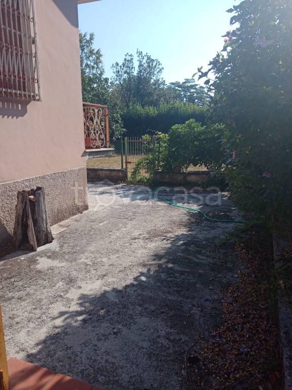 Villa in vendita ad Alatri via Montelena Nuova