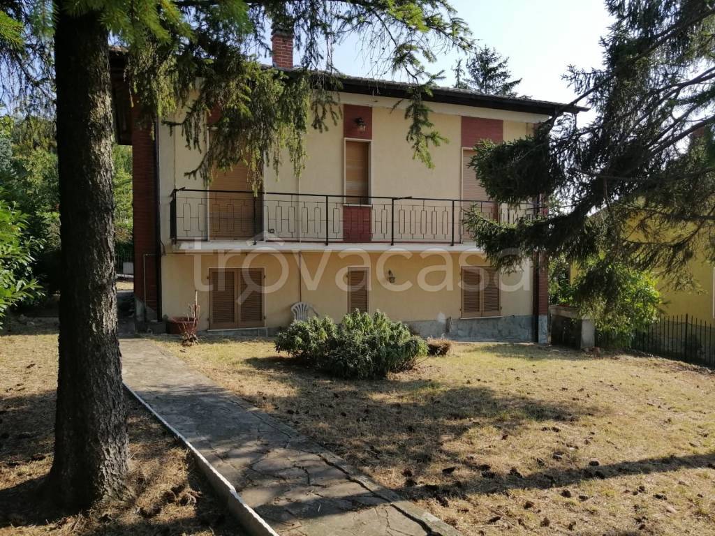 Villa in in vendita da privato a Montalto Pavese via Belvedere