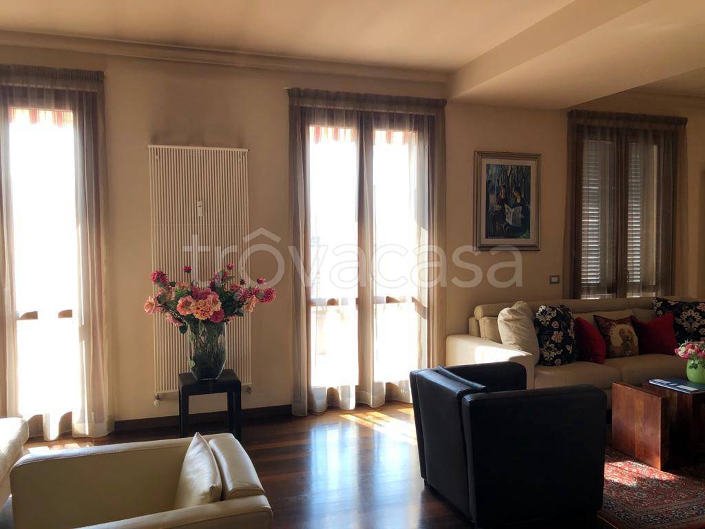 Attico in vendita a Crema piazza Aldo Moro