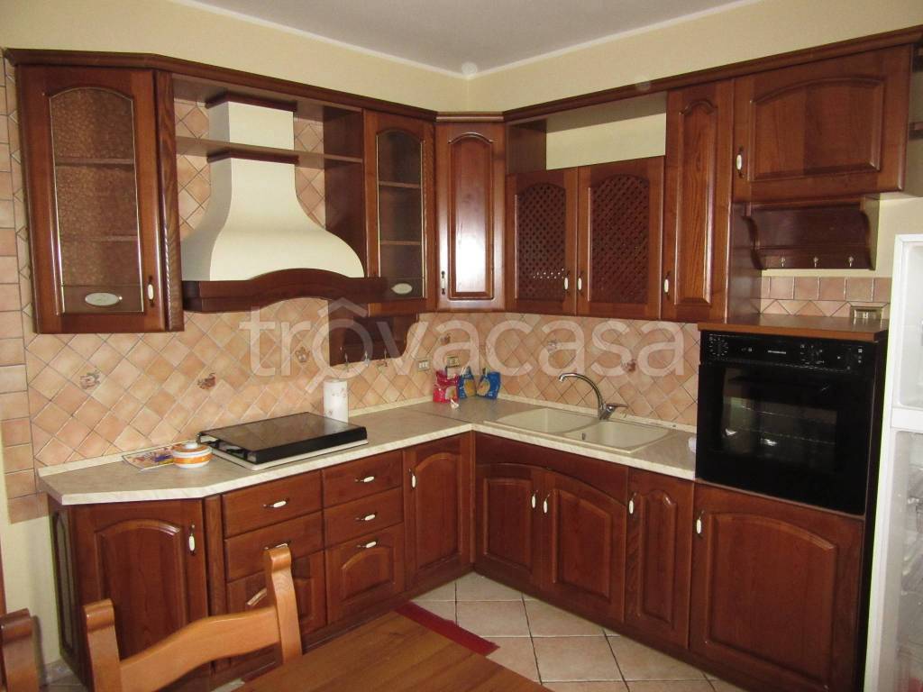 Appartamento in in vendita da privato a Motta Sant'Anastasia via Gorgia da Lentini, 59