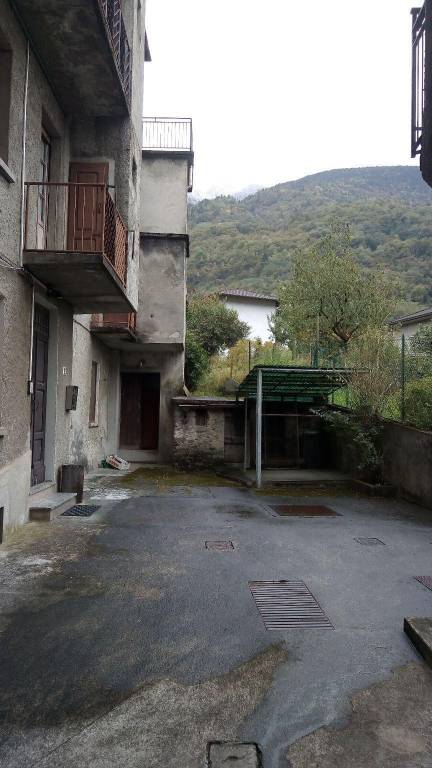 Casa Indipendente in in vendita da privato a Cosio Valtellino via Torchio, 15